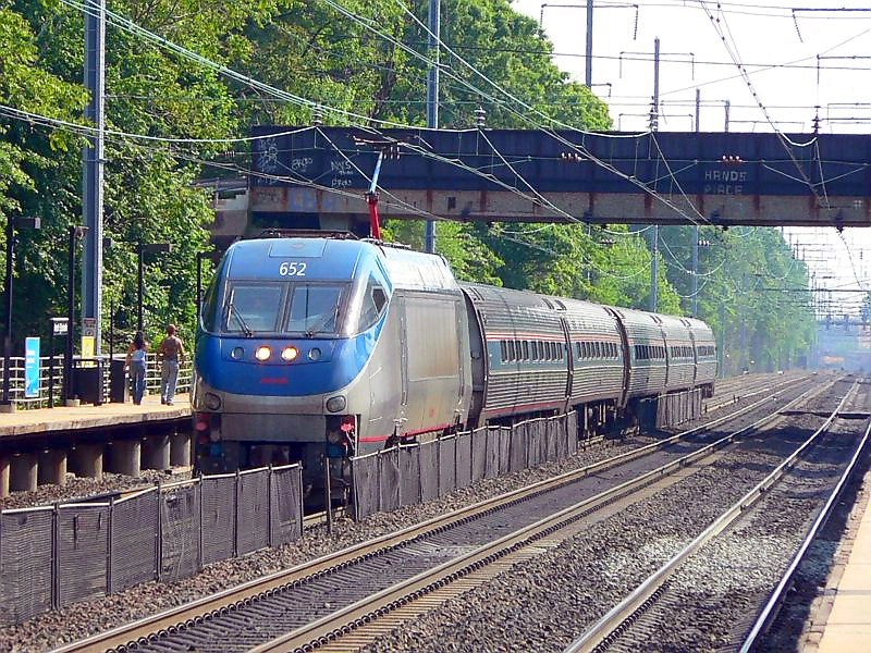 Amtrak HHP-8 652